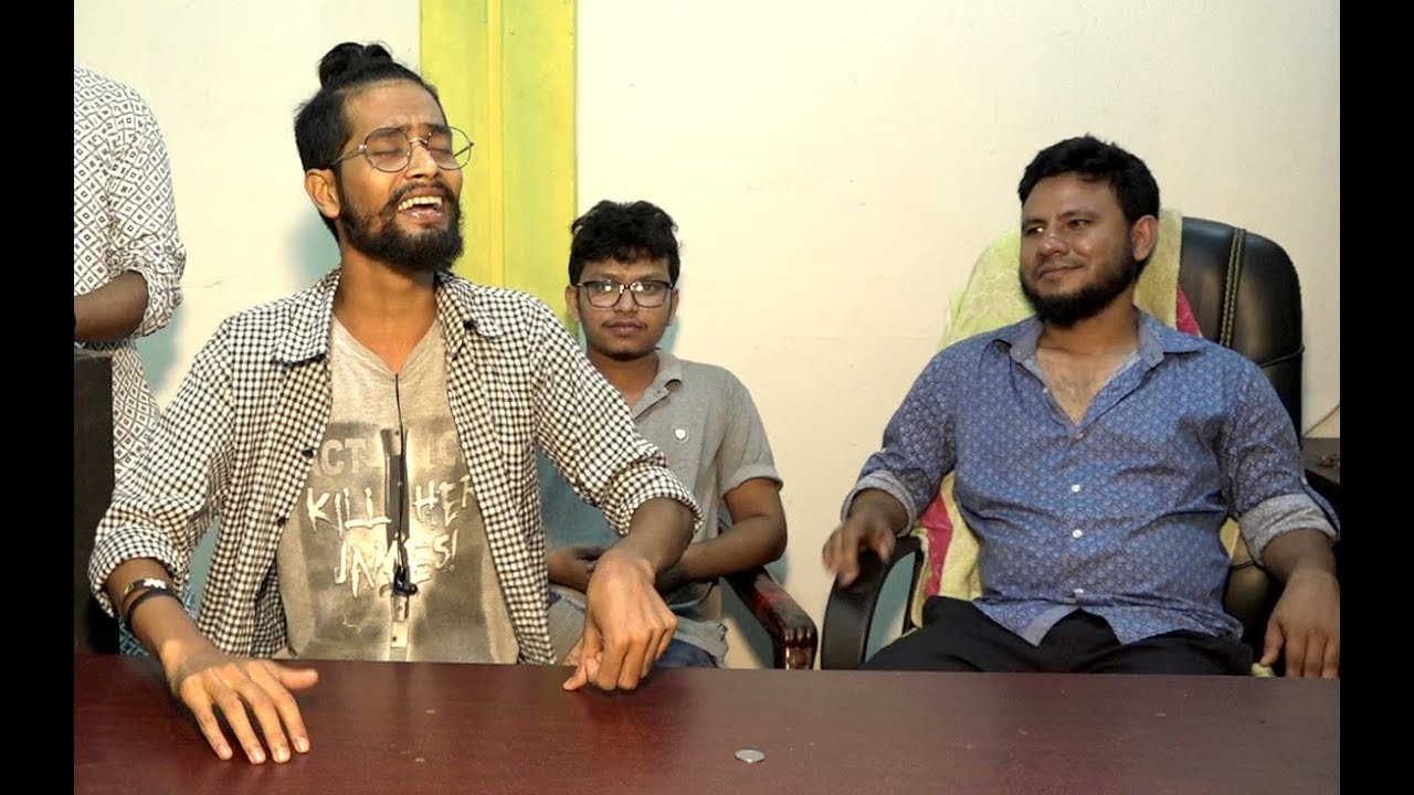 প্রেমের বাতি জালায়া । Pramer Bati Jalaya ছেড়া তার ব্যান্ডের Singer ...
