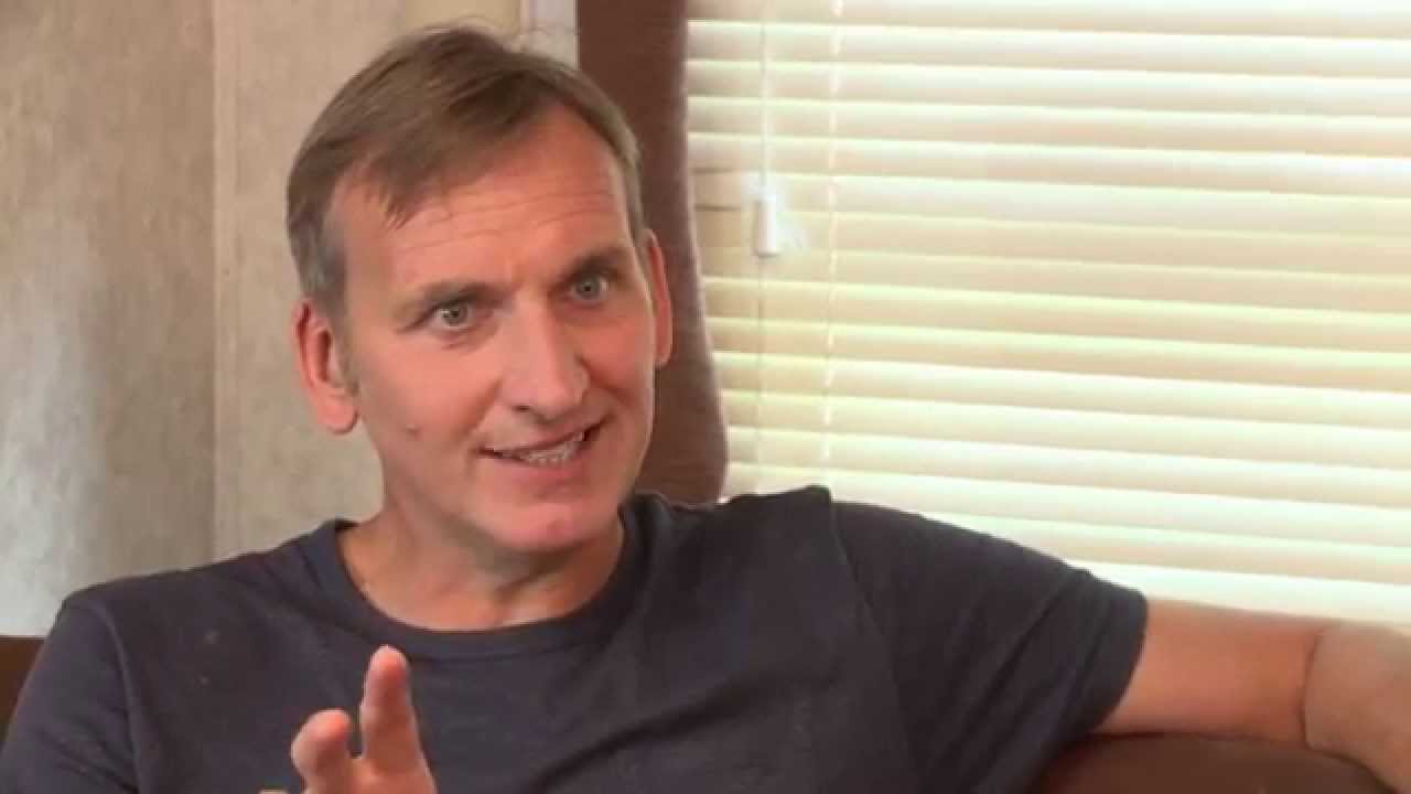 Legend On Set "Nipper Read" Interview - Christopher Eccleston - YouTube
