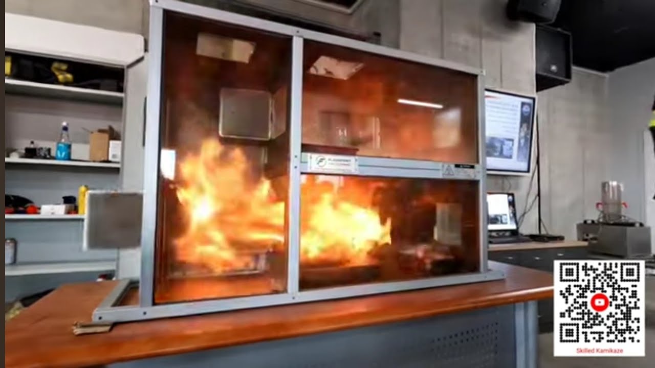 FGI - fire gas ignition. Модель Взрыв пожарных газов - YouTube