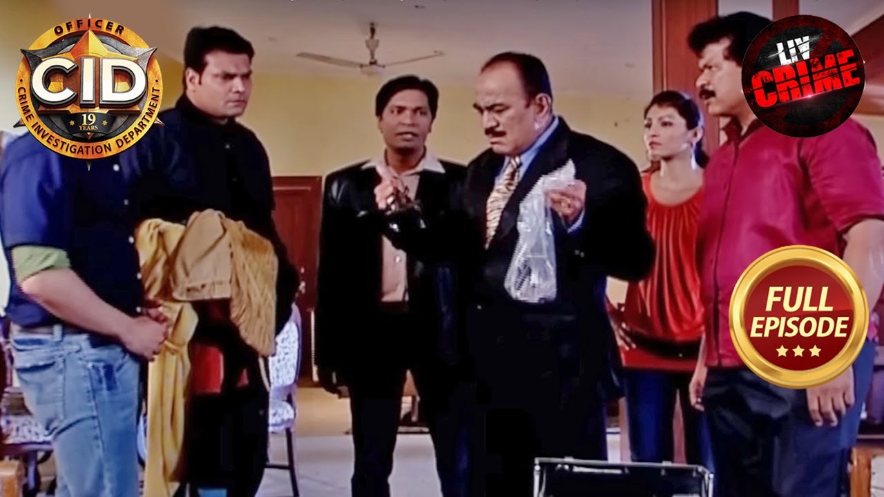 Team CID कैसे फंस गई Family History की Mystery में? | CID | Road Side ...