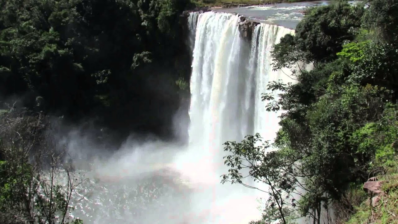 Kama Meru Waterfall | Beautiful Waterfall Gran Sabana in Venezuela ...