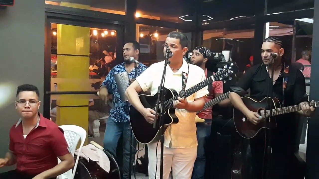 Andy Peña , una bachata con sentimiento. Chords - Chordify