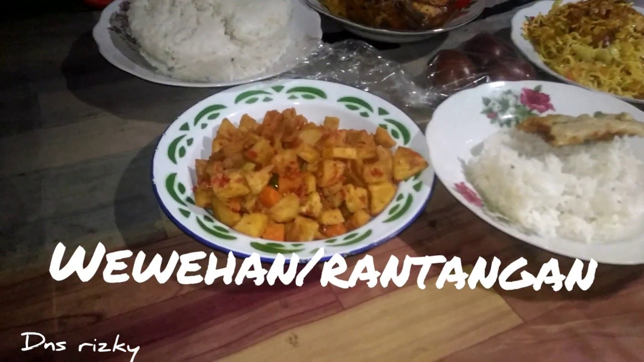 Wewehan rantangan indonesian traditional food - YouTube