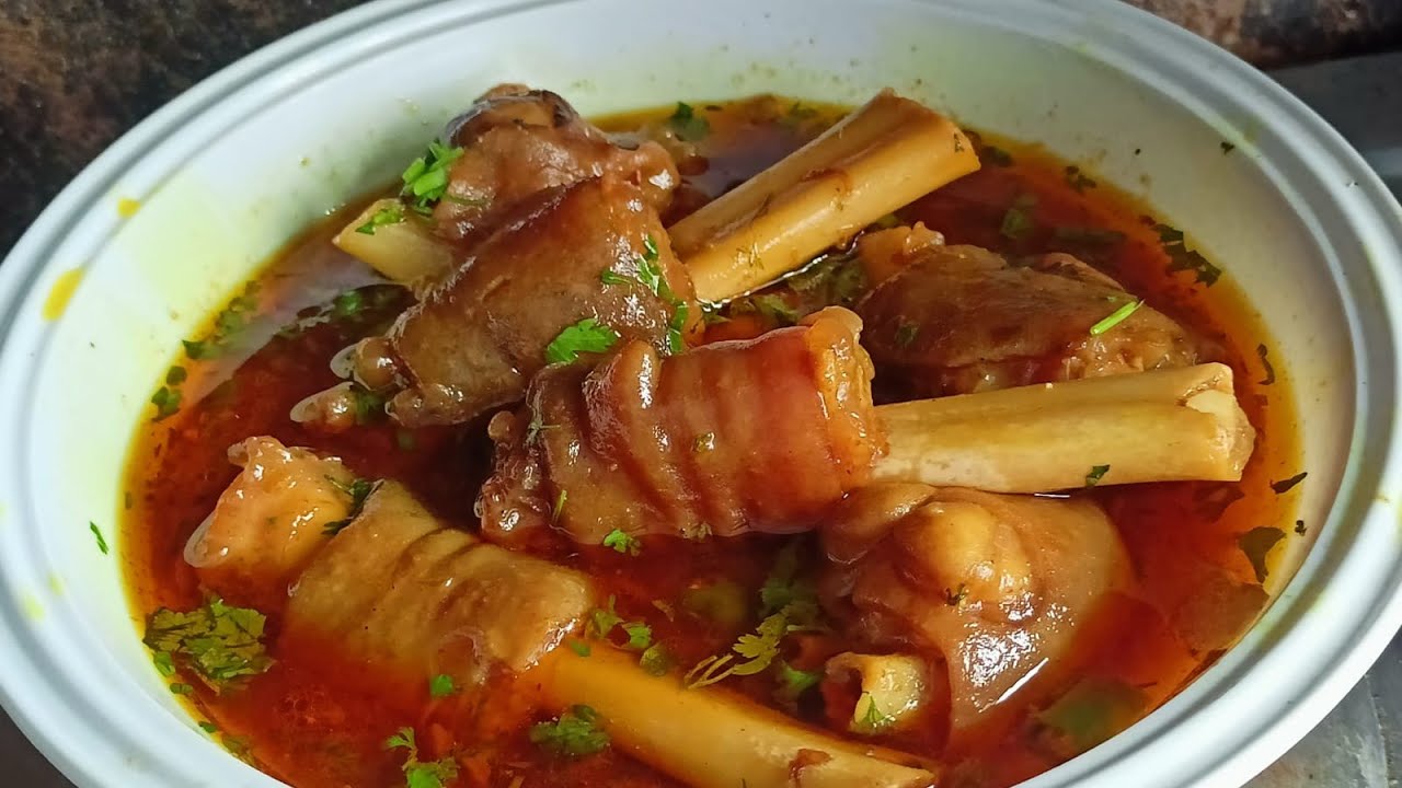Nalli Nihari Recipe | Authentic Mutton Paya Recipe | Paya Nalli Soup ...