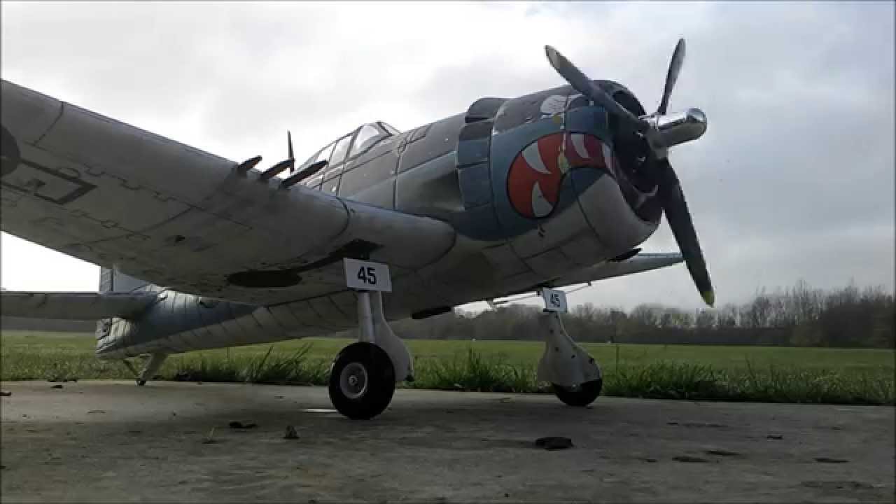 fms hellcat start up..taxi..flight - YouTube