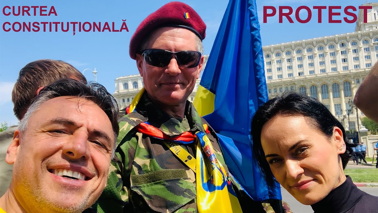 PROTEST Curtea Constituțională Radu Moraru Mihai Lasca Gabriela ...