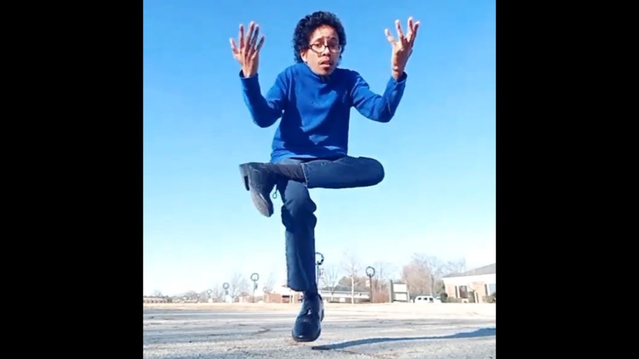 CHIBI Robot Shorts | Robot Hop - YouTube