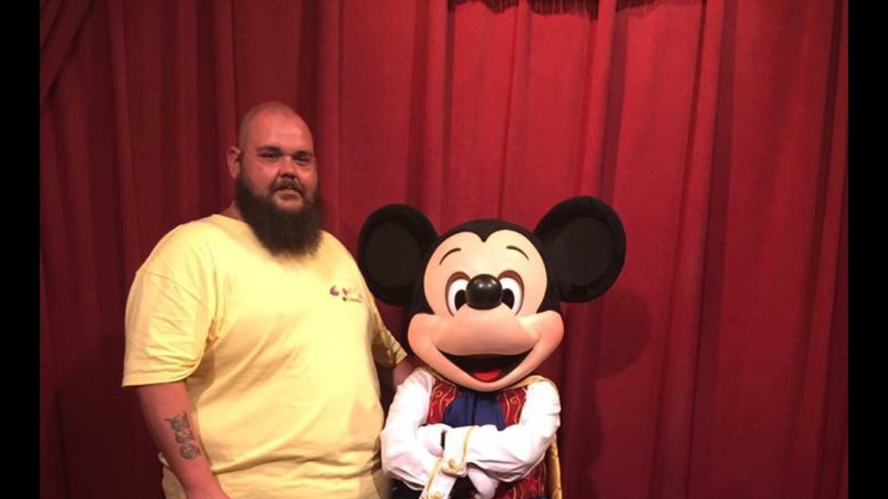 Am I too fat for Disney in Orlando Florida part 1 - YouTube