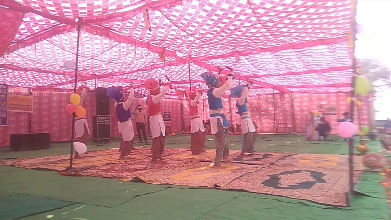 Bhangra on vanjali waja - YouTube