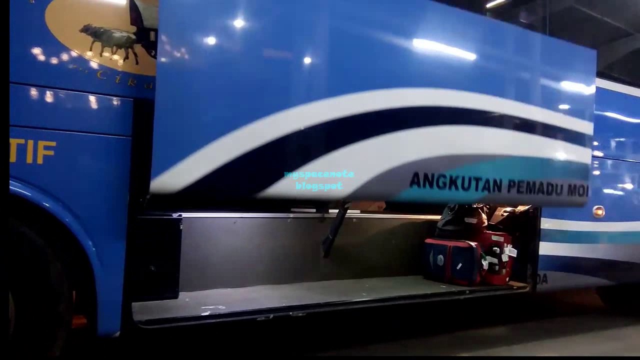 Bagasi Bus Otomatis - YouTube