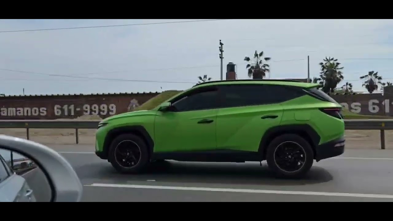 New Tucson Sport verde Mate Vinil - YouTube