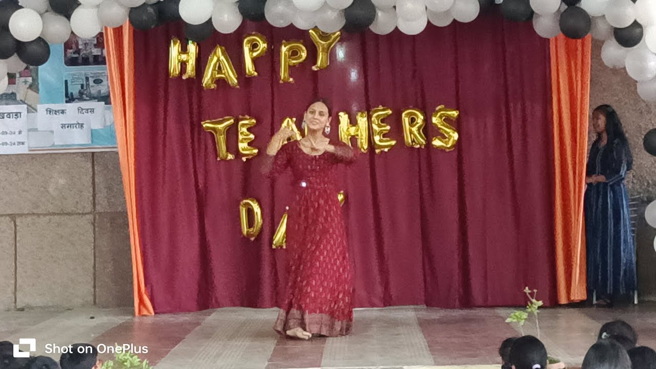 Dance performed by priya Bhandari # class-12th # Jnv Pauri Garhwal ...