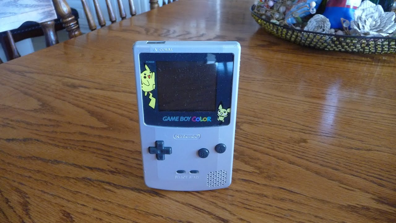Refurbishing A Limited Edition Pokemon Gold And Silver Gameboy Color ...