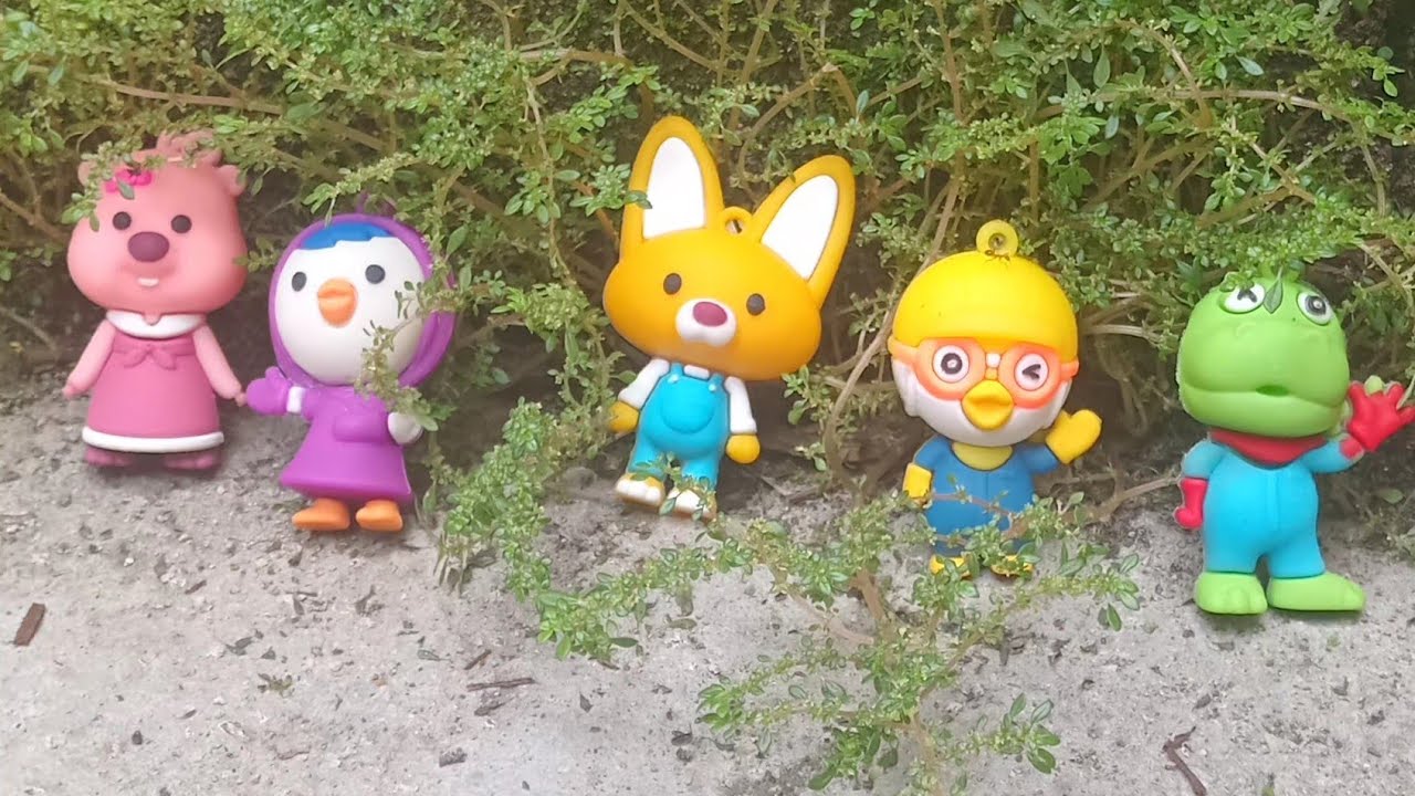 Pororo || Mencari Mainan Pororo, Pobi, Crong, Petty, Loopy, dan Eddy ...