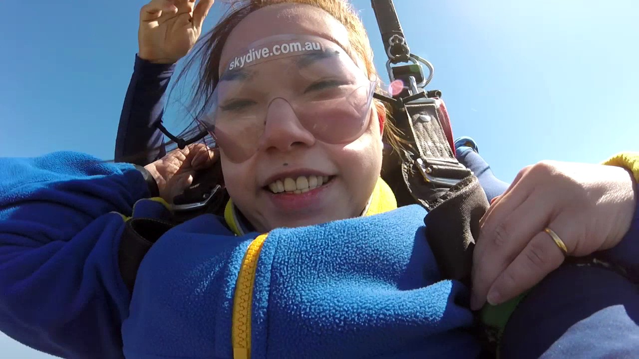 Sky dive Rockingham ts - YouTube