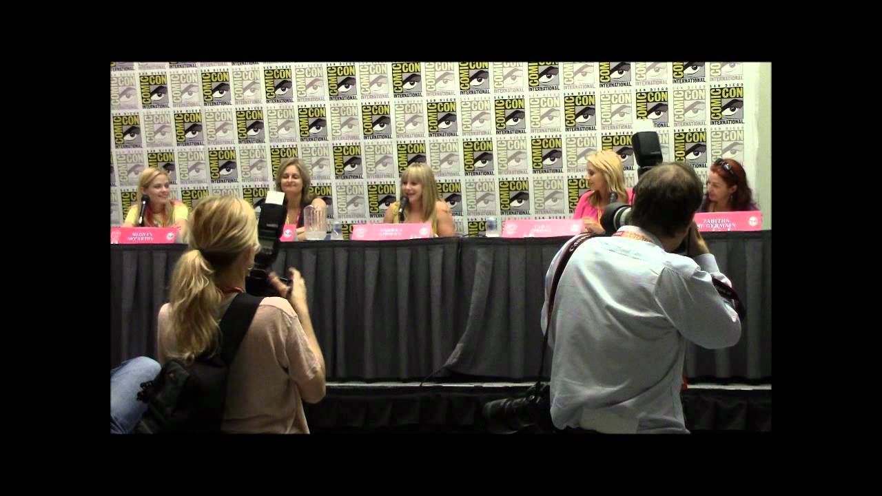 Comic Con 2012 My Little Pony Panel Part 1 - YouTube