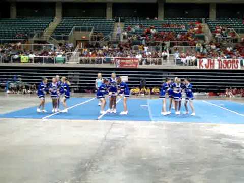 MPJH Showcase cheer-7th Grade - YouTube
