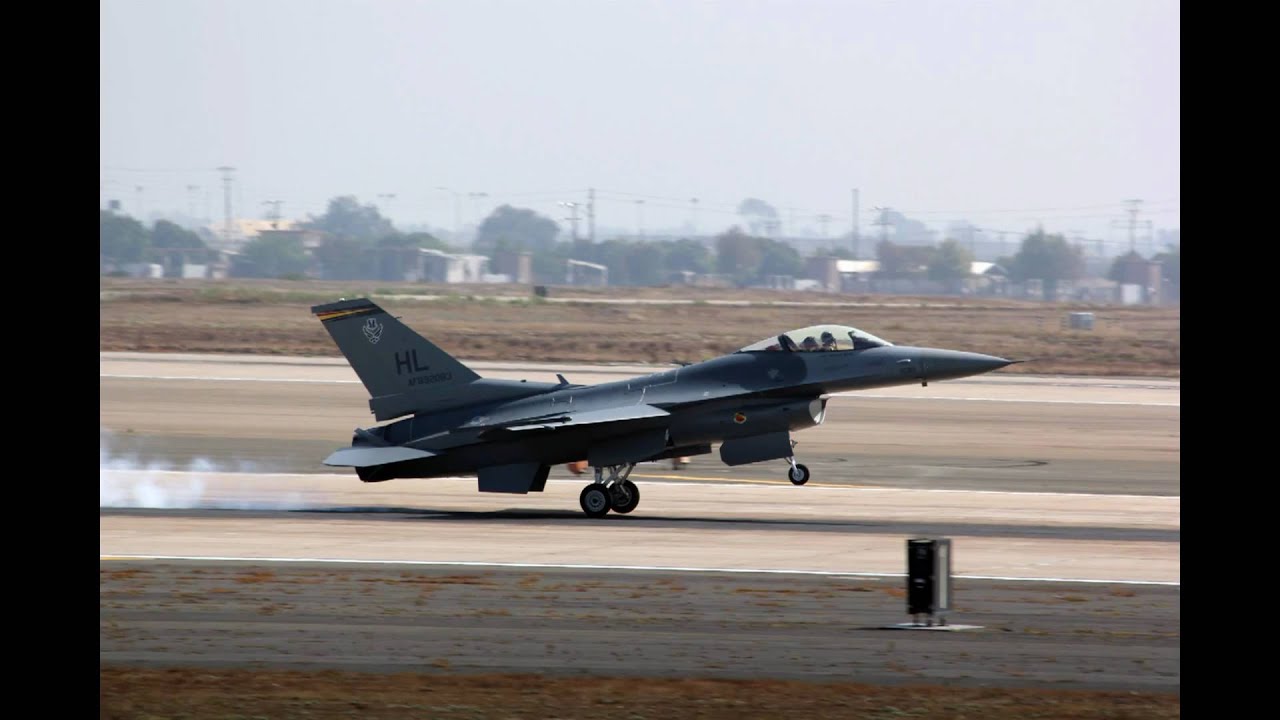 Miramar Airshow 2010: F-22, F-16, F-18, Harrier, Blue Angels - YouTube