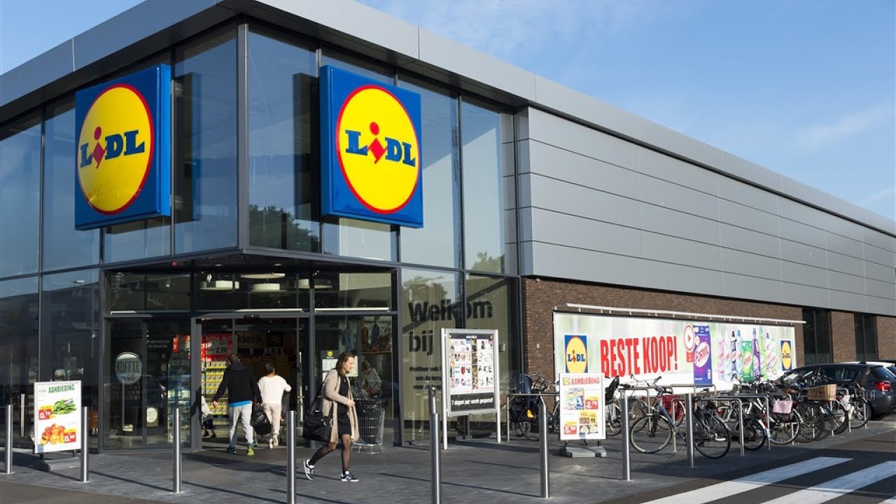 LIDL supermarket (NL) on sunday | time lapse 2 - YouTube