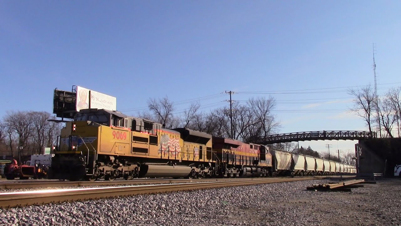 Great day of railfanning @ Rondout, IL! 12-30-2024 - YouTube