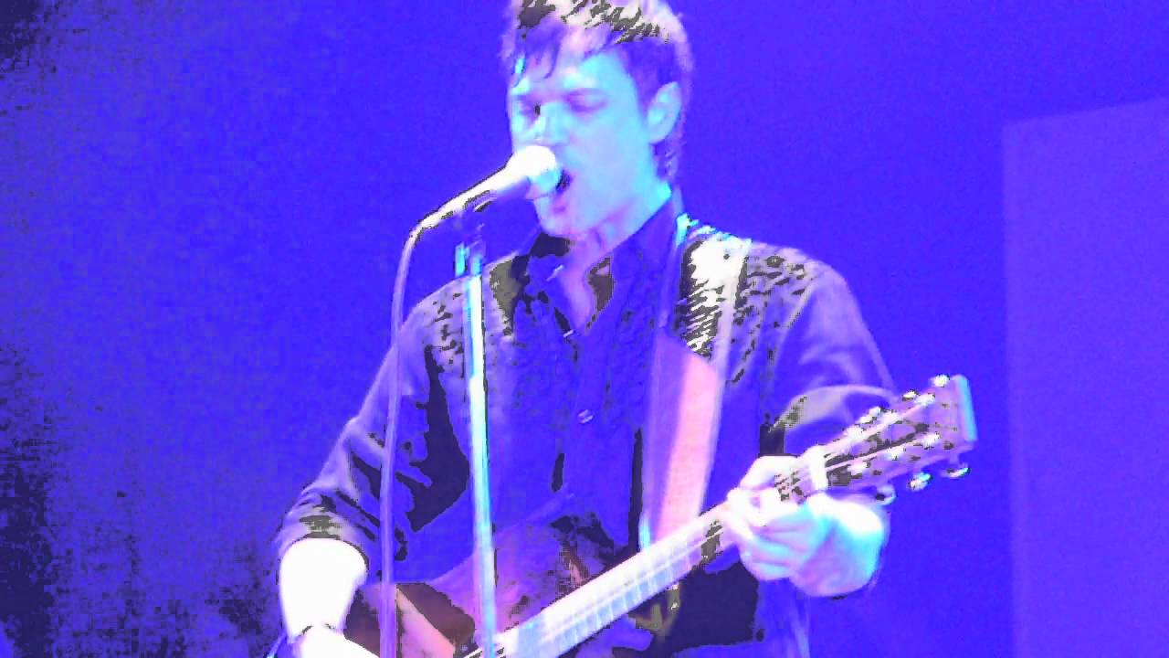 Jeff Gutt in concert singing "Hallelujah" May-3-2014 at the Masonic ...