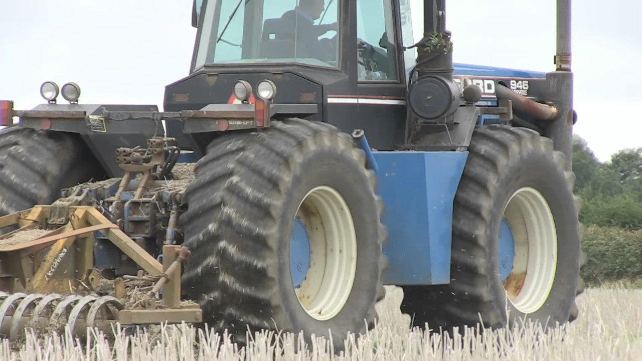 FORD VERSATILE 946 - YouTube