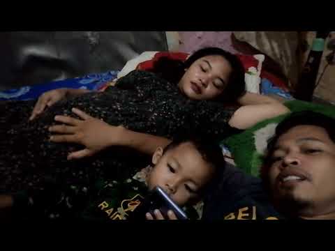 Elus perut bumil bareng aidil