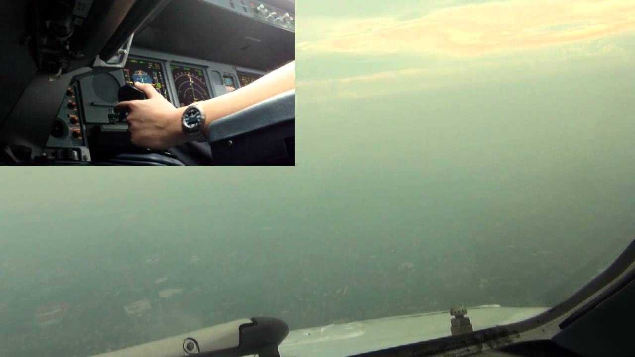 Pilot's-eye View - MNL Landing - YouTube