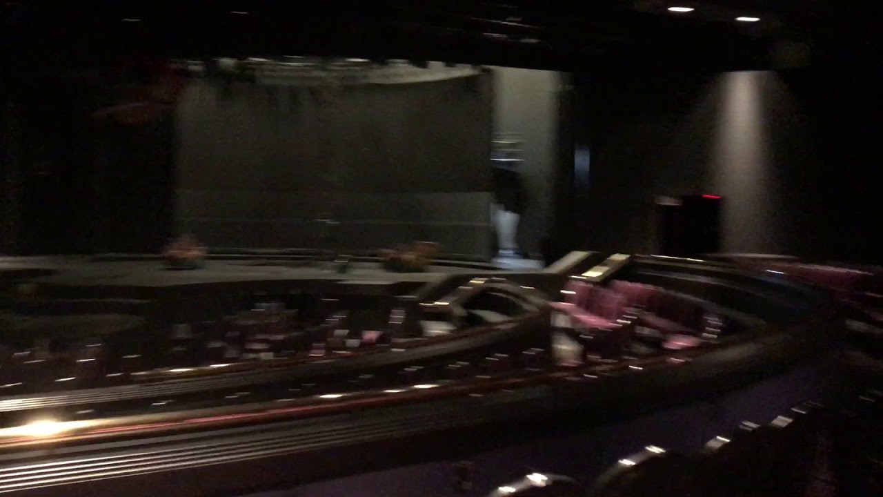 Rio - WOW Theater - YouTube