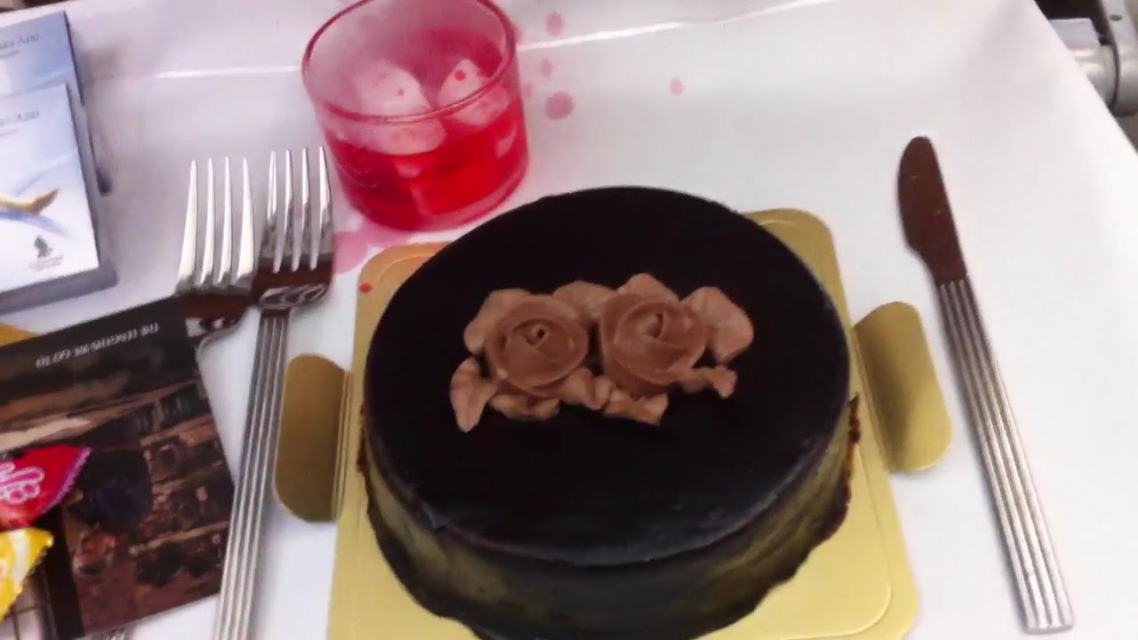 Singapore Airlines Flights Surprise Birthday Cake YouTube singapore-airlines-flights-surprise-birthday-cake-youtube