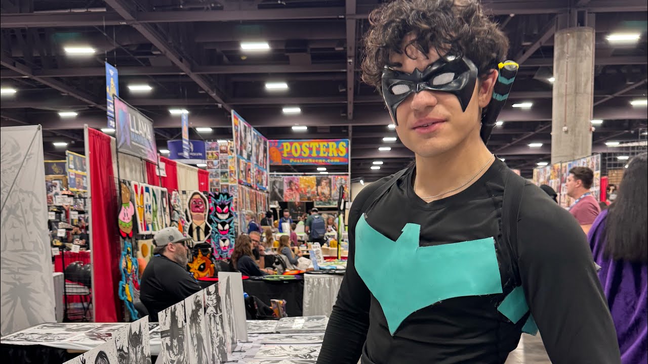 Phoenix Fan Fusion 2025 - Friday opening day - cosplay - Phoenix ...