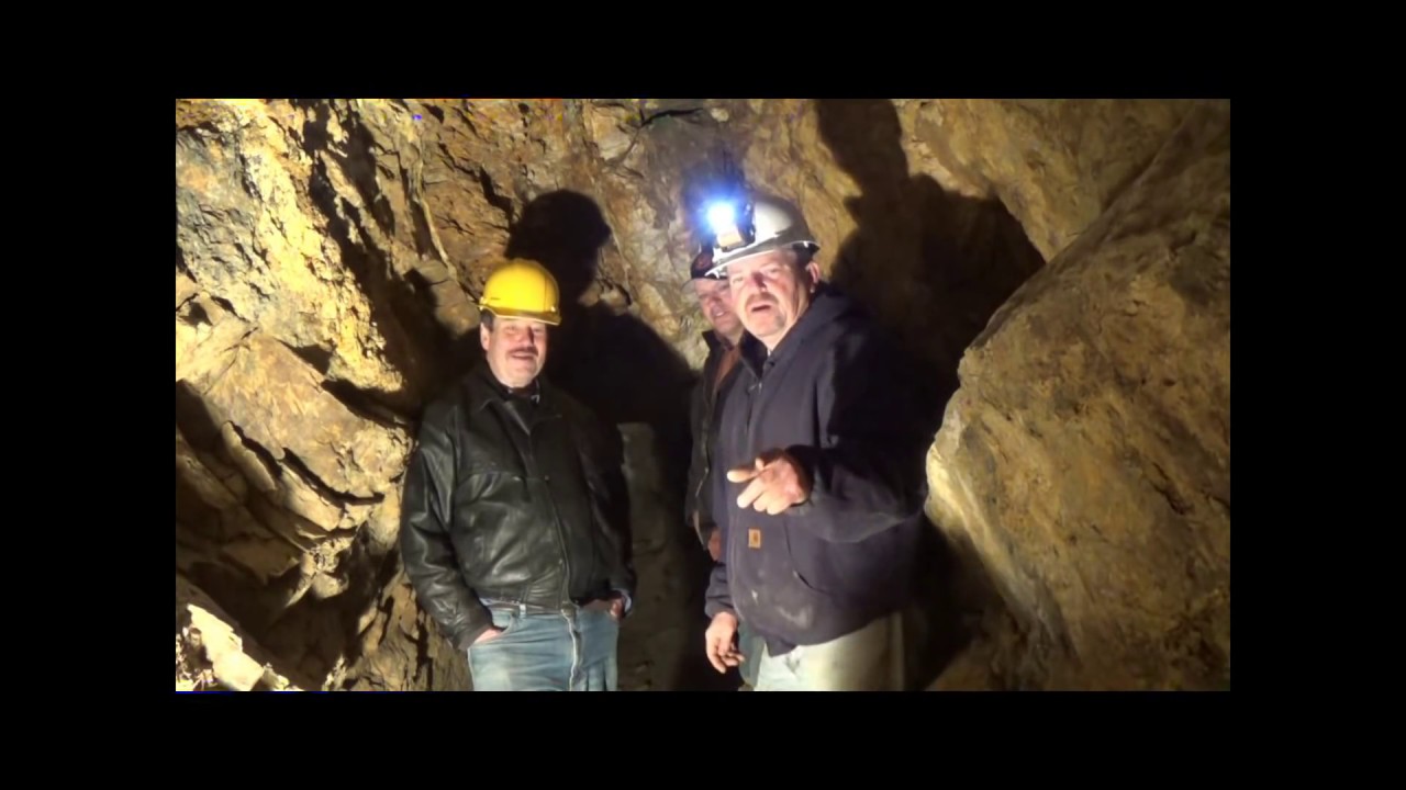 Chasing the gold vein pt1 - YouTube