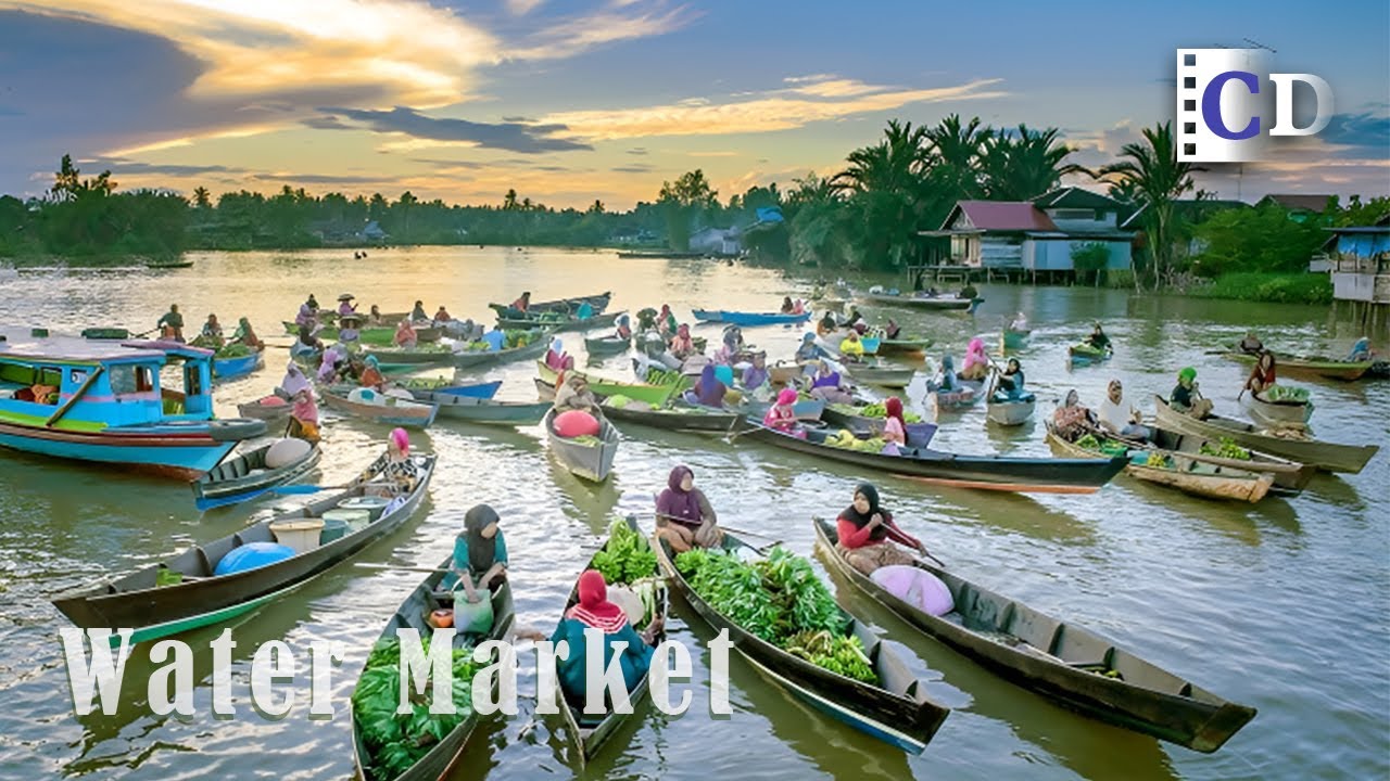 Explore in the floating water market at the "Venice of Asia" | China ...
