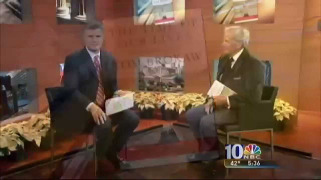 Tim Lake Interviews Tom Brokaw about his book - YouTube