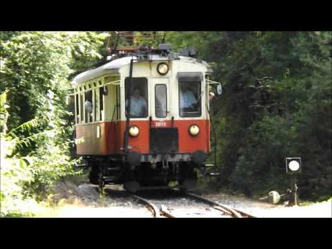 Straßenbahn Dampflok und Straßenbahntriebwagen auf Historischer fahrt ...