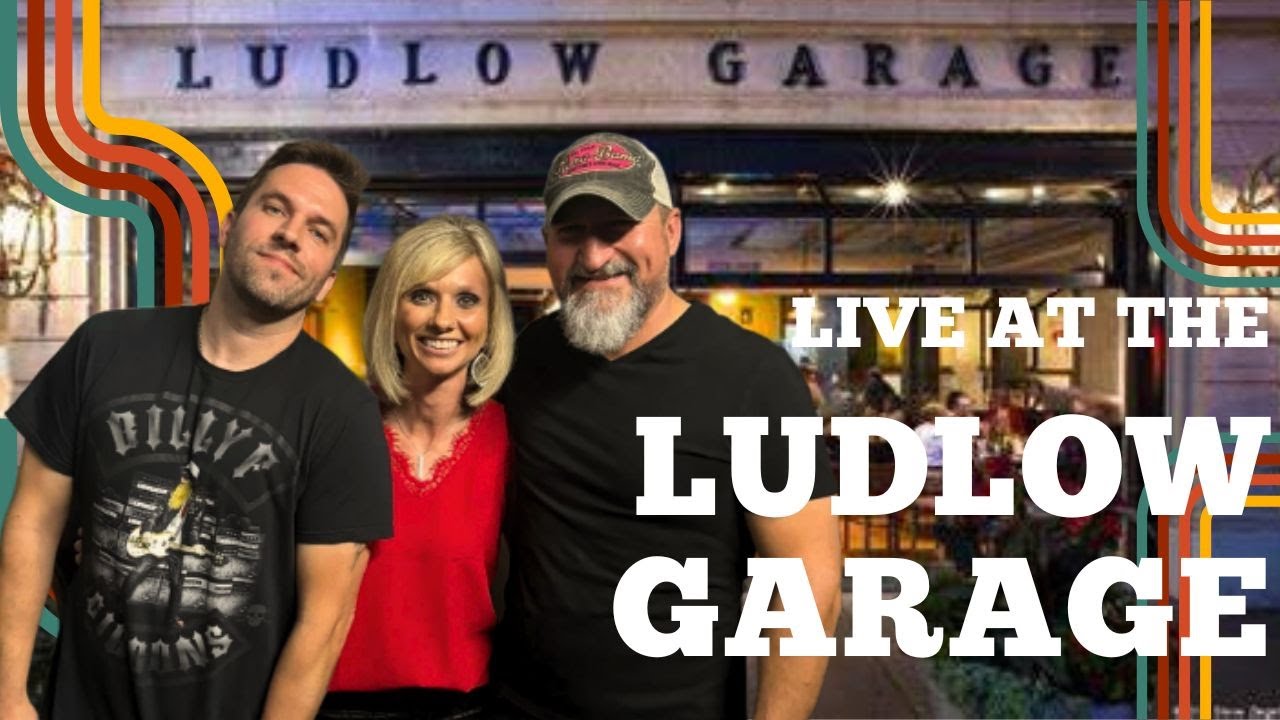 Cincinnati country singer Michelle Robinson Band live at the Ludlow Garage Cincinnati - YouTube