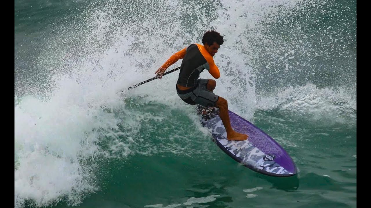 SUP Surfing in CLEAN Offshore Winds - YouTube