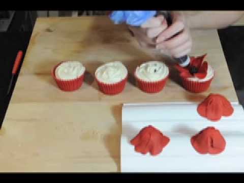How to Make Red Poppy Cupcakes.mov - YouTube