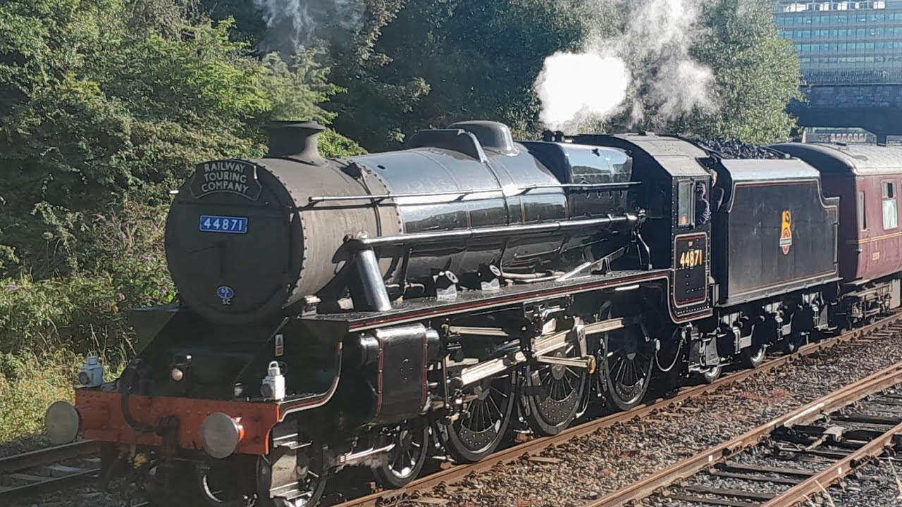 Black 5 44871 & 47812 depart Plymouth working 1Z34 1651 Par to Bristol ...
