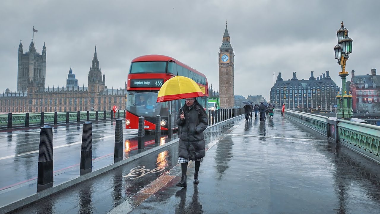 A Rainy London Morning Walk along South Bank from Tower Bridge to Big ...
