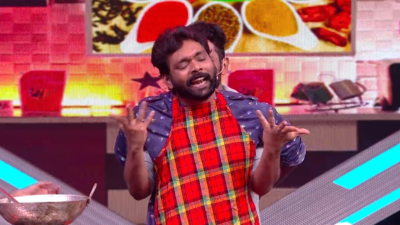 Vinoth Babu & Pranikha Comedy - YouTube