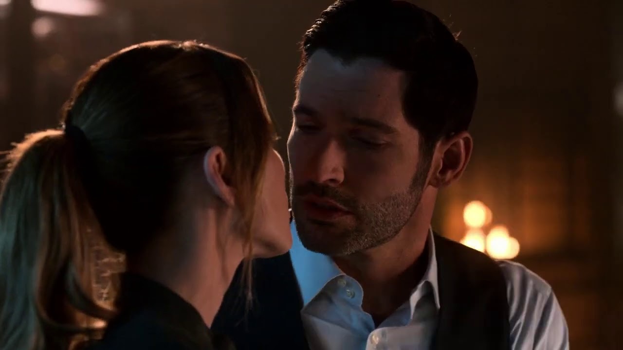 Lucifer: Season 5 / Kiss Scene — Chloe and Lucifer (Lauren German and ...