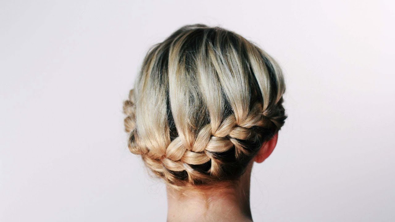 How To Do A Milkmaid Plait - YouTube