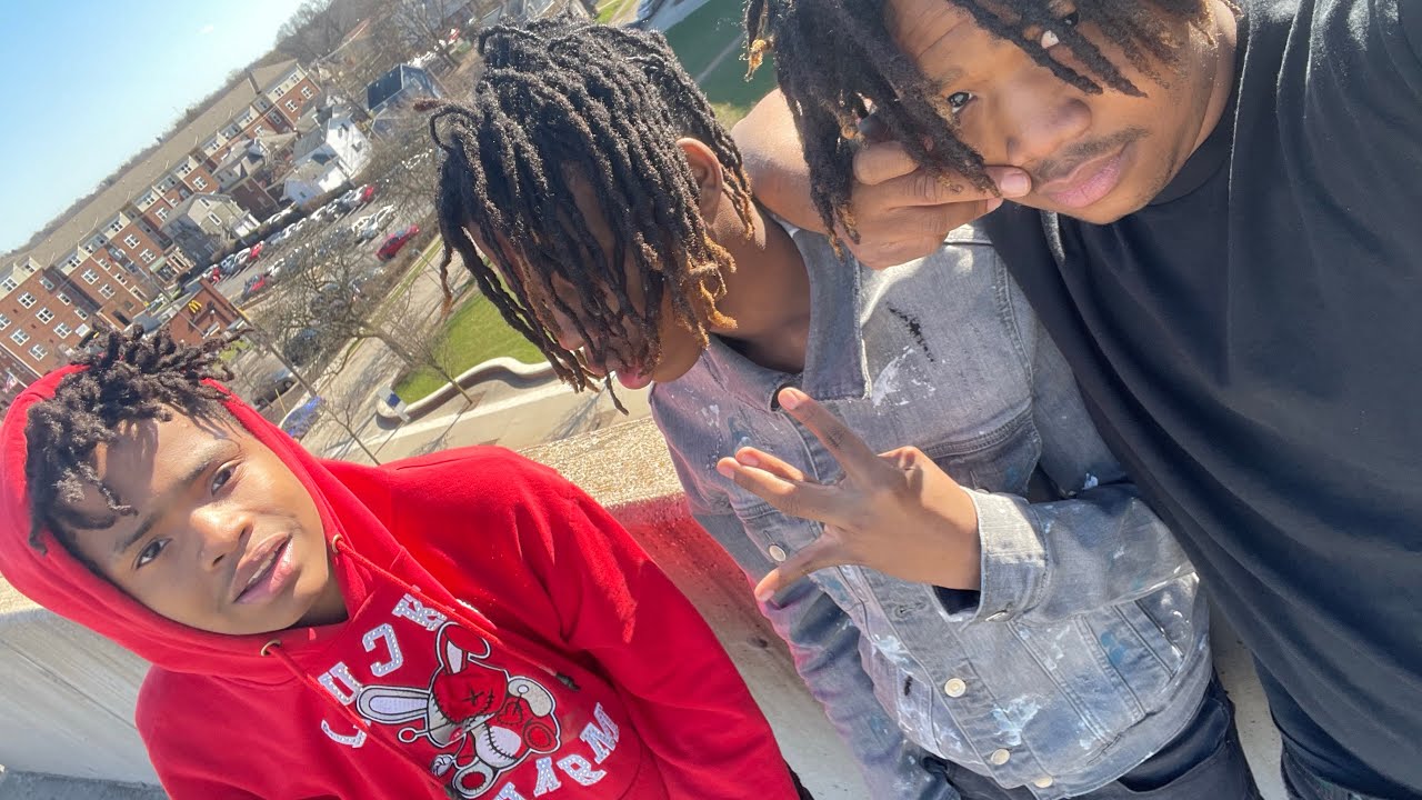 Hot box freestyle | with the twins - YouTube