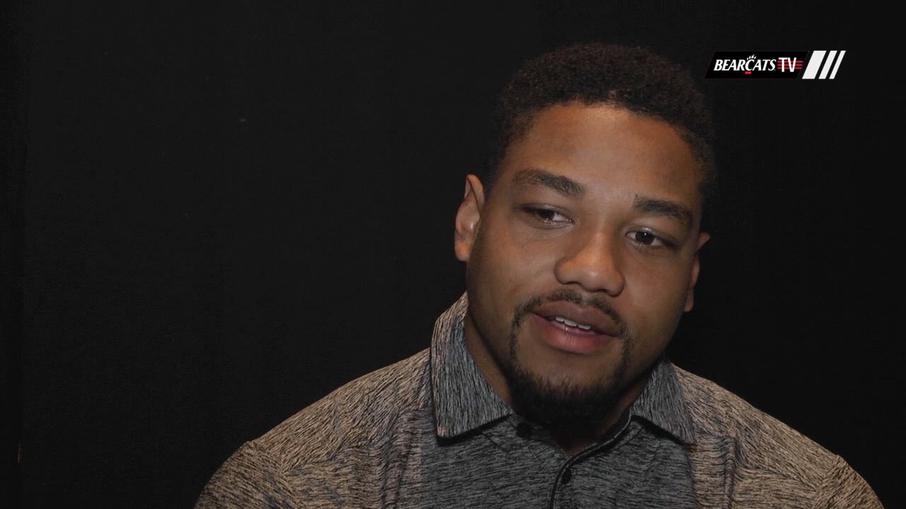 Get to Know Bearcats' Linebacker Eric Wilson - YouTube