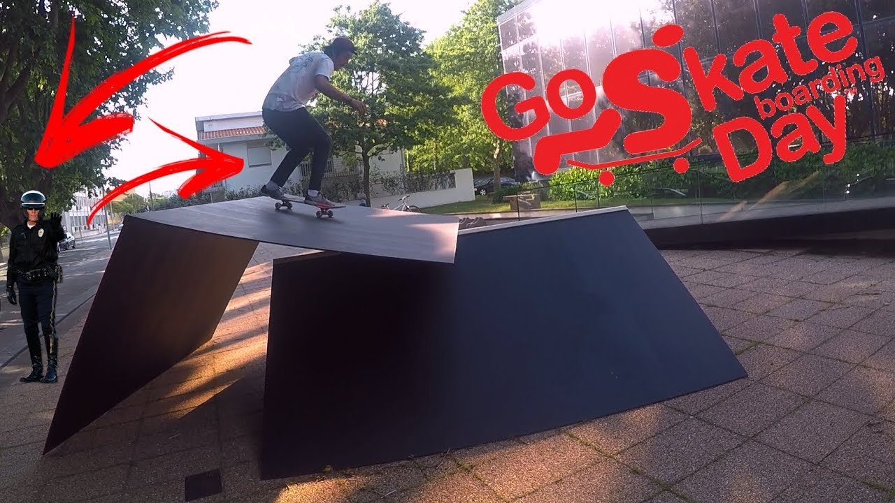 Skaters vs Polica - Go Skateboarding day 2018 - YouTube