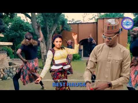 ado gwanja sabuwar wakar chass tare da momy gombe 2022 - YouTube