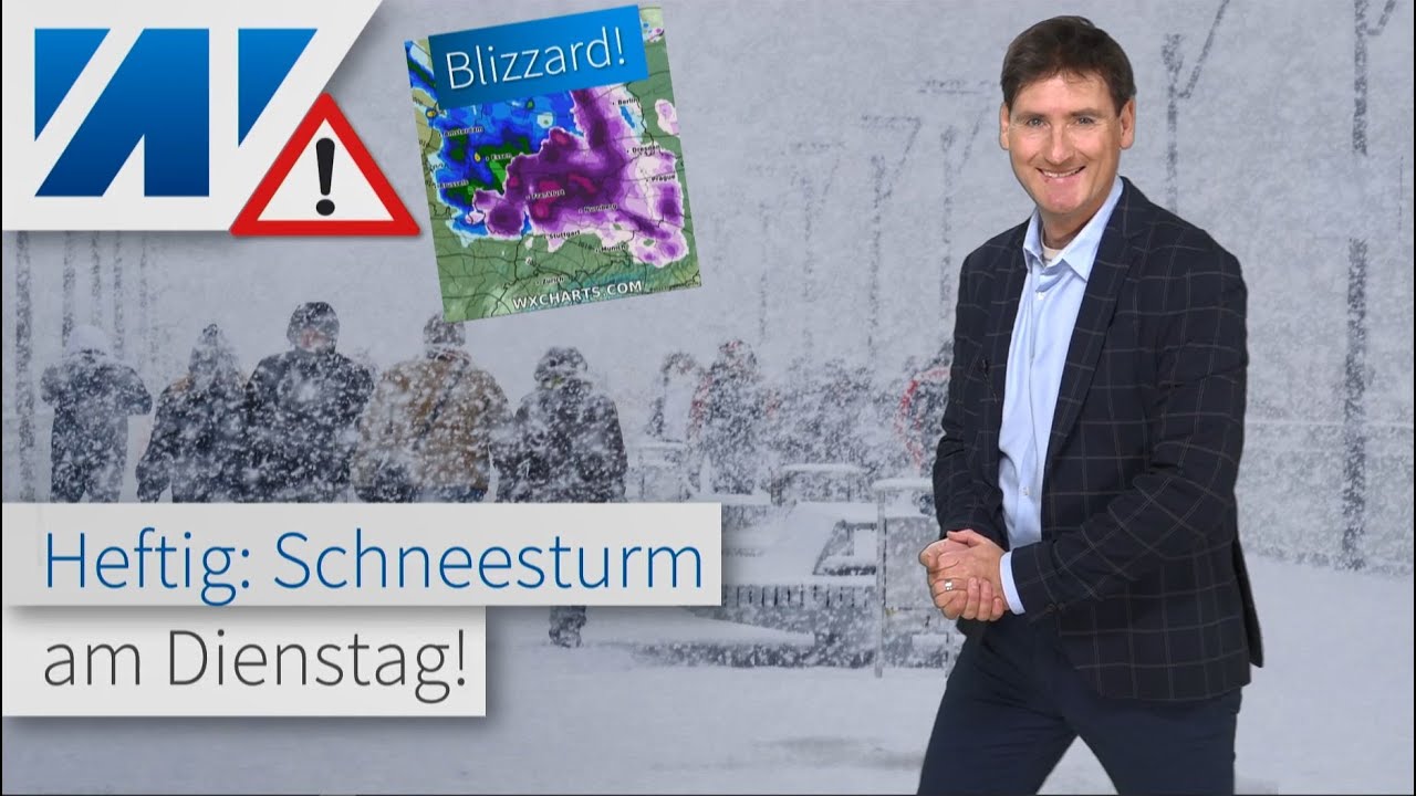 Blizzard-Warnung! Schneesturm verstärkt Wintereinbruch. Berglandwinter ...