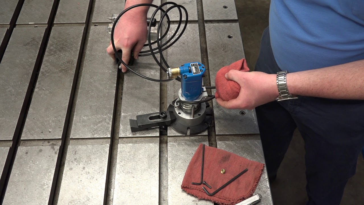 How To Troubleshoot A Kurt Automatic Power Drawbar - YouTube