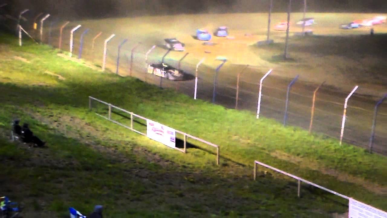 Dog Hollow Speedway - 5/22/15 Super Late Model Finish - YouTube